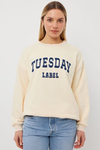 Labels-Tuesday Label : Just Looking