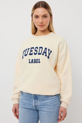 Labels-Tuesday Label : Just Looking