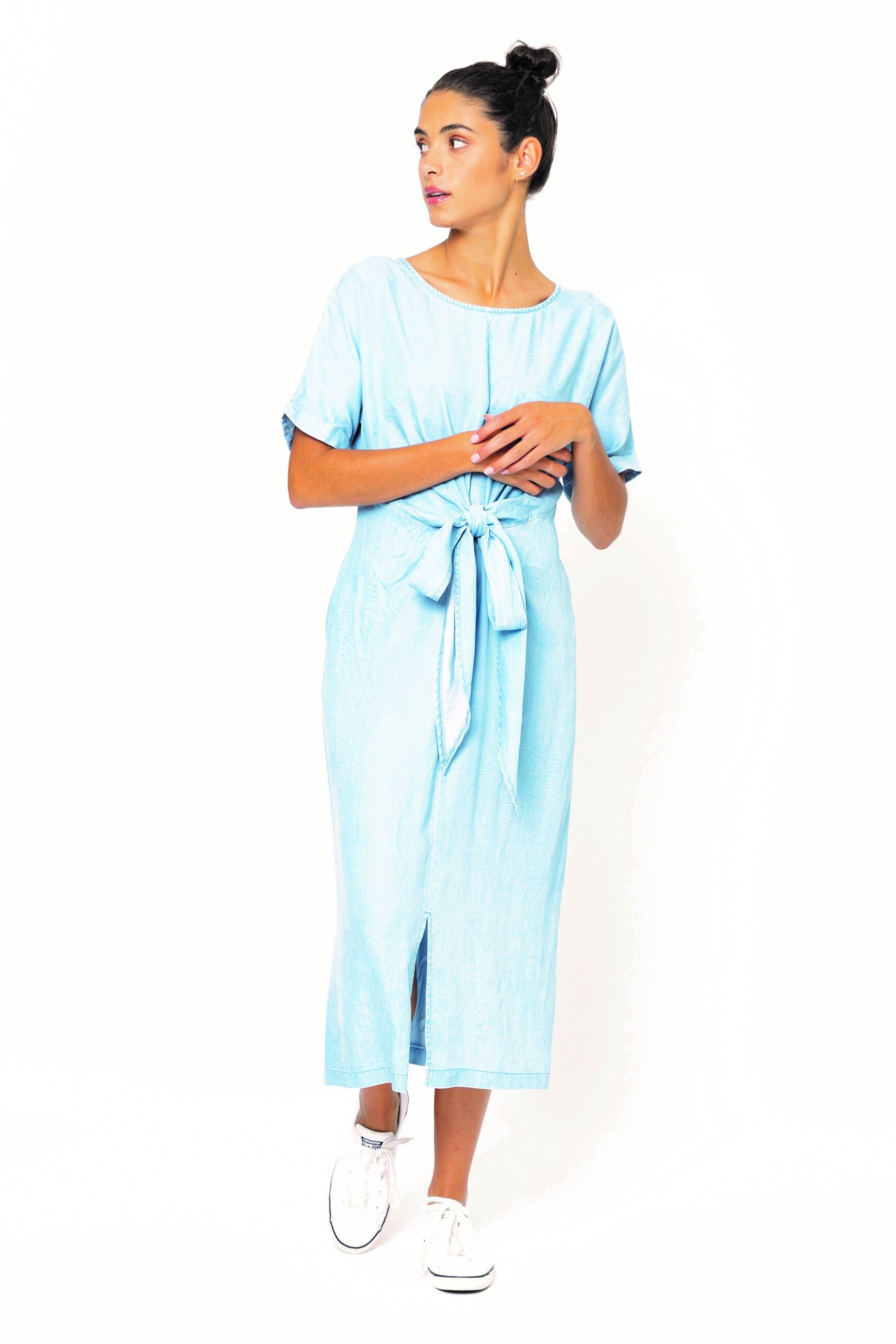 Hayley Dress (Denim) - Dresses : Just Looking - Two by Two S22 Sale S22