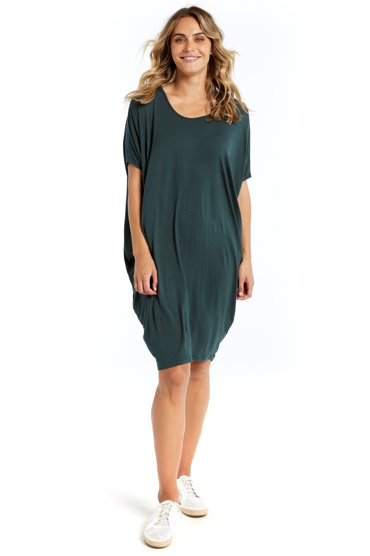 Maui Dress (Ivy) - Dresses : Just Looking - Betty Basics S22