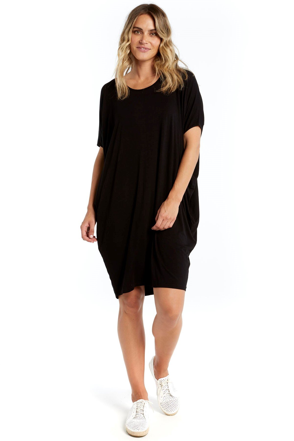 Maui Dress (Black) - Dresses : Just Looking - Betty Basics S22 SALE 25%