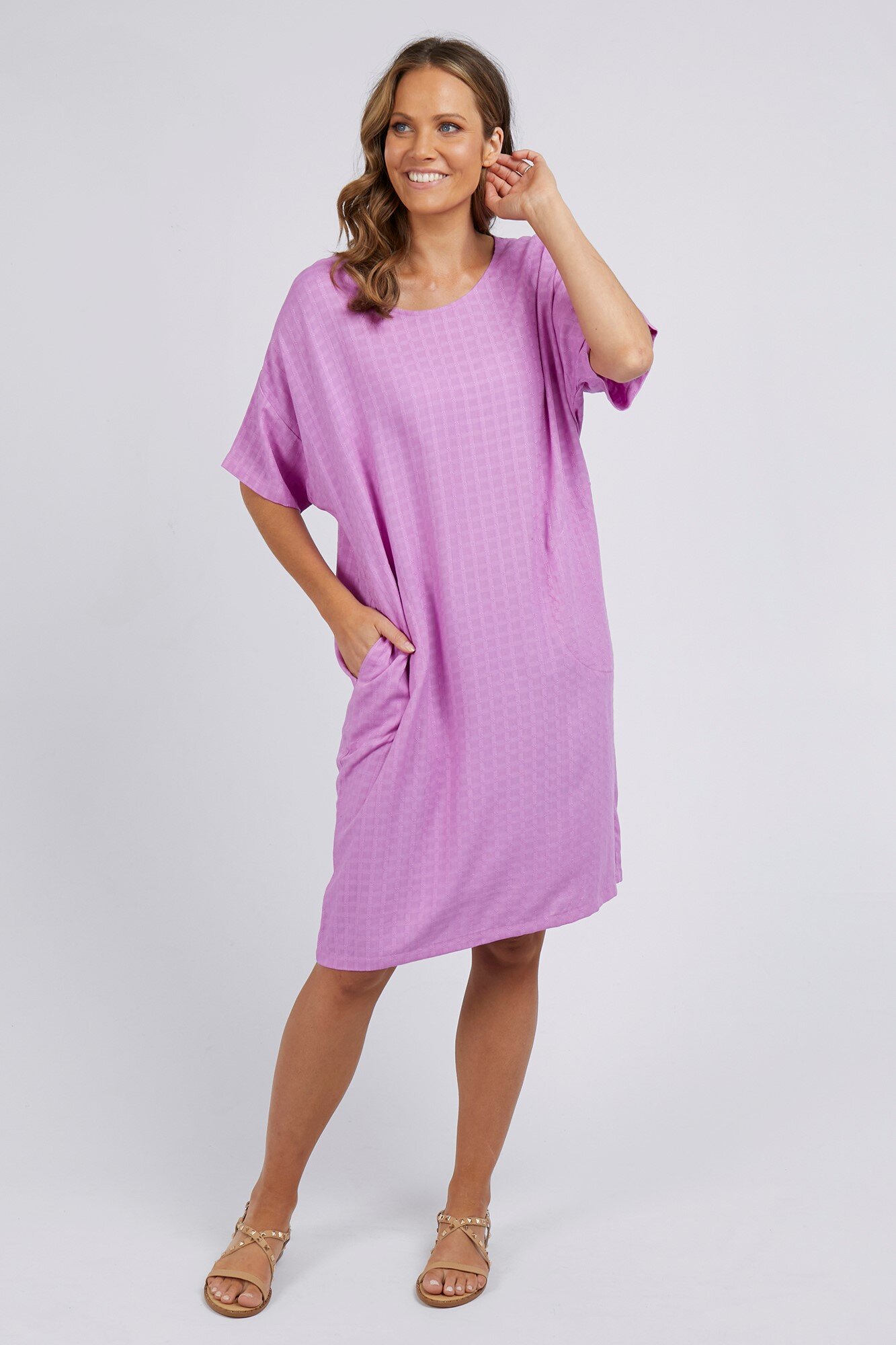 Kendra Relaxed Shift Dress (Violet Bloom) - Dresses : Just Looking ...