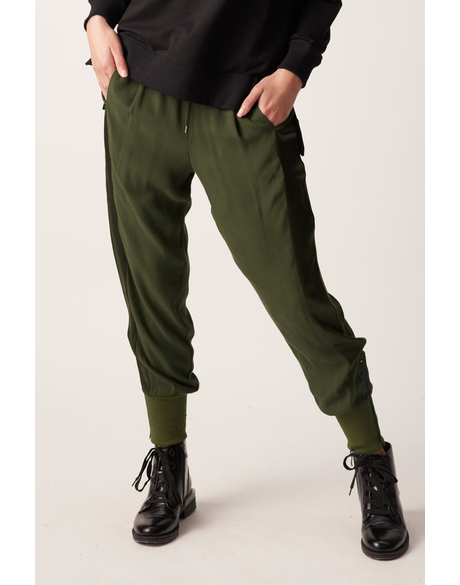 Donna Pant (Forest) - Pants : Just Looking - Lemon Tree W23 SALE 25%