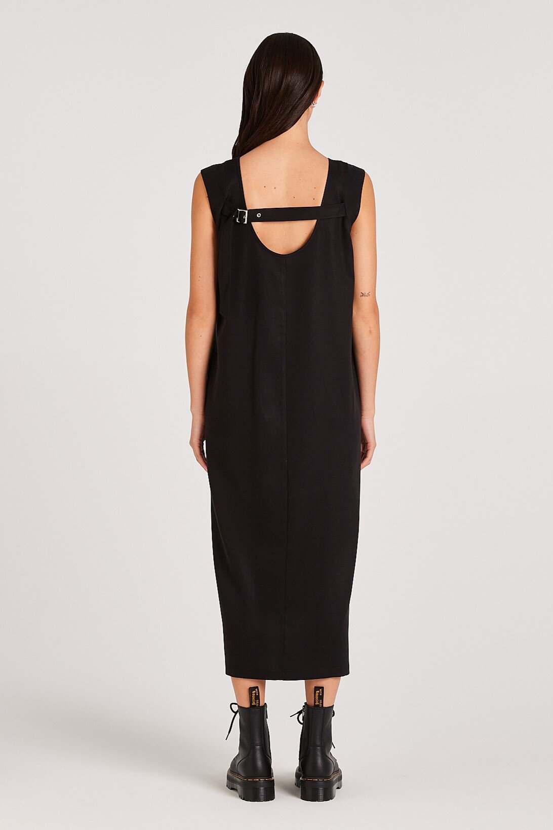 Ridge Dress (Black) - Dresses : Just Looking - Nyne W23 SALE 25%