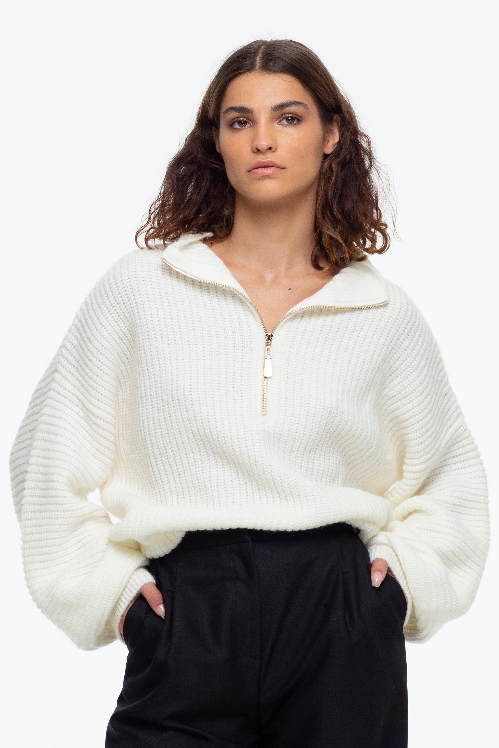 Intimate Sweater (Winter White) - Knitwear : Just Looking - BLAK W23