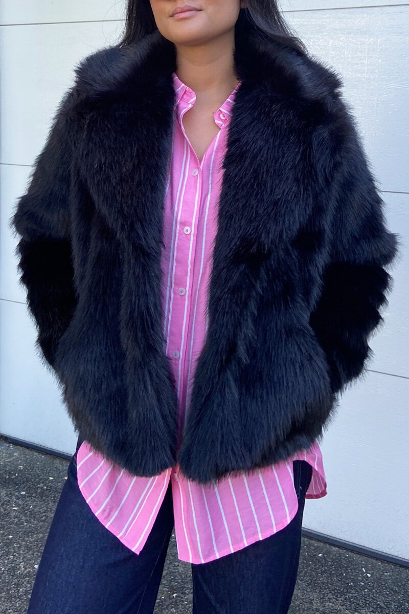 Logic Jacket (Black) - Jackets / Coats : Just Looking - Leo+Be W23 SALE 25%