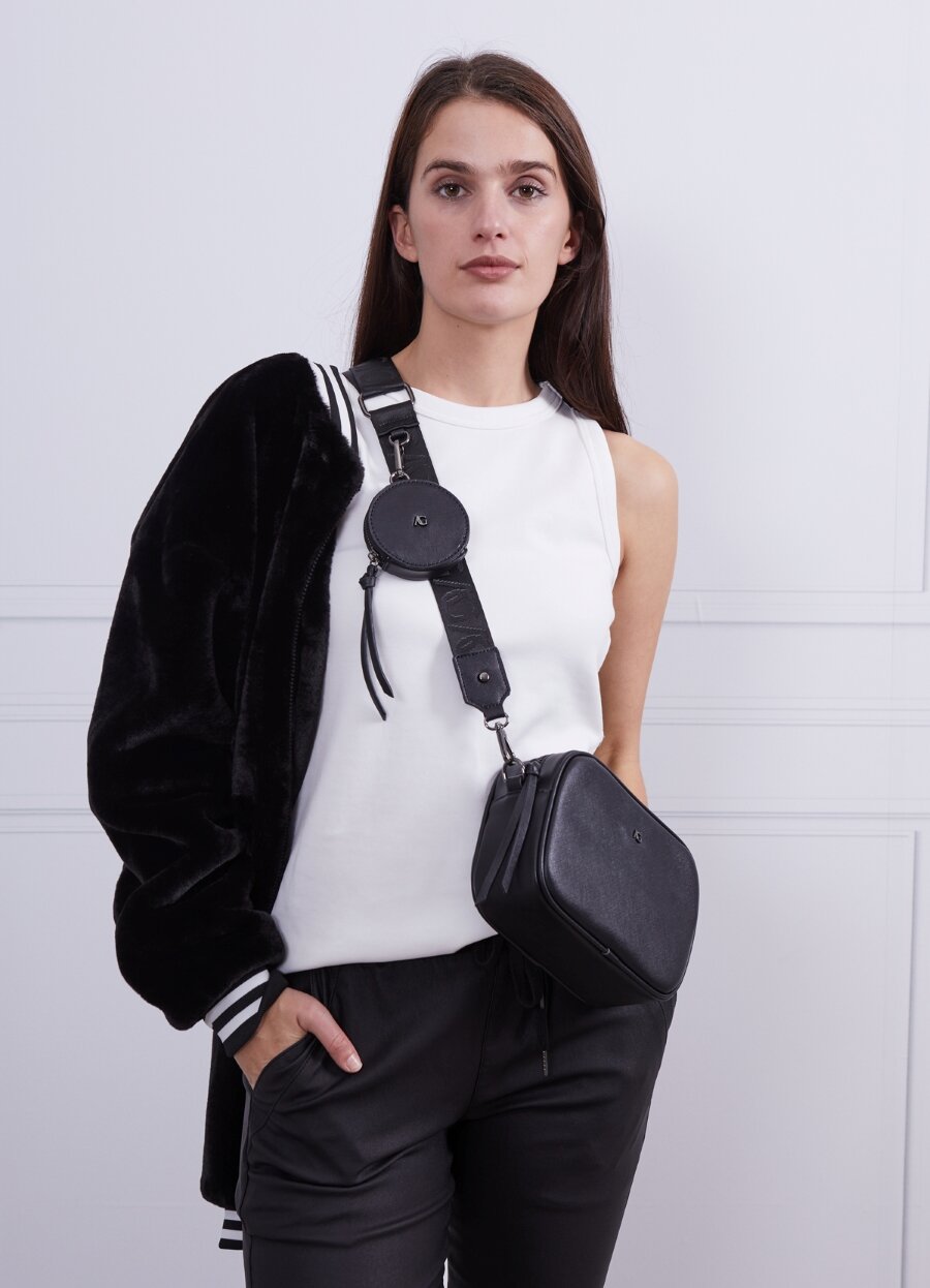 Hayley Crossbody Bag (Black) - Bags & Wallets : Just Looking - AG47 Core