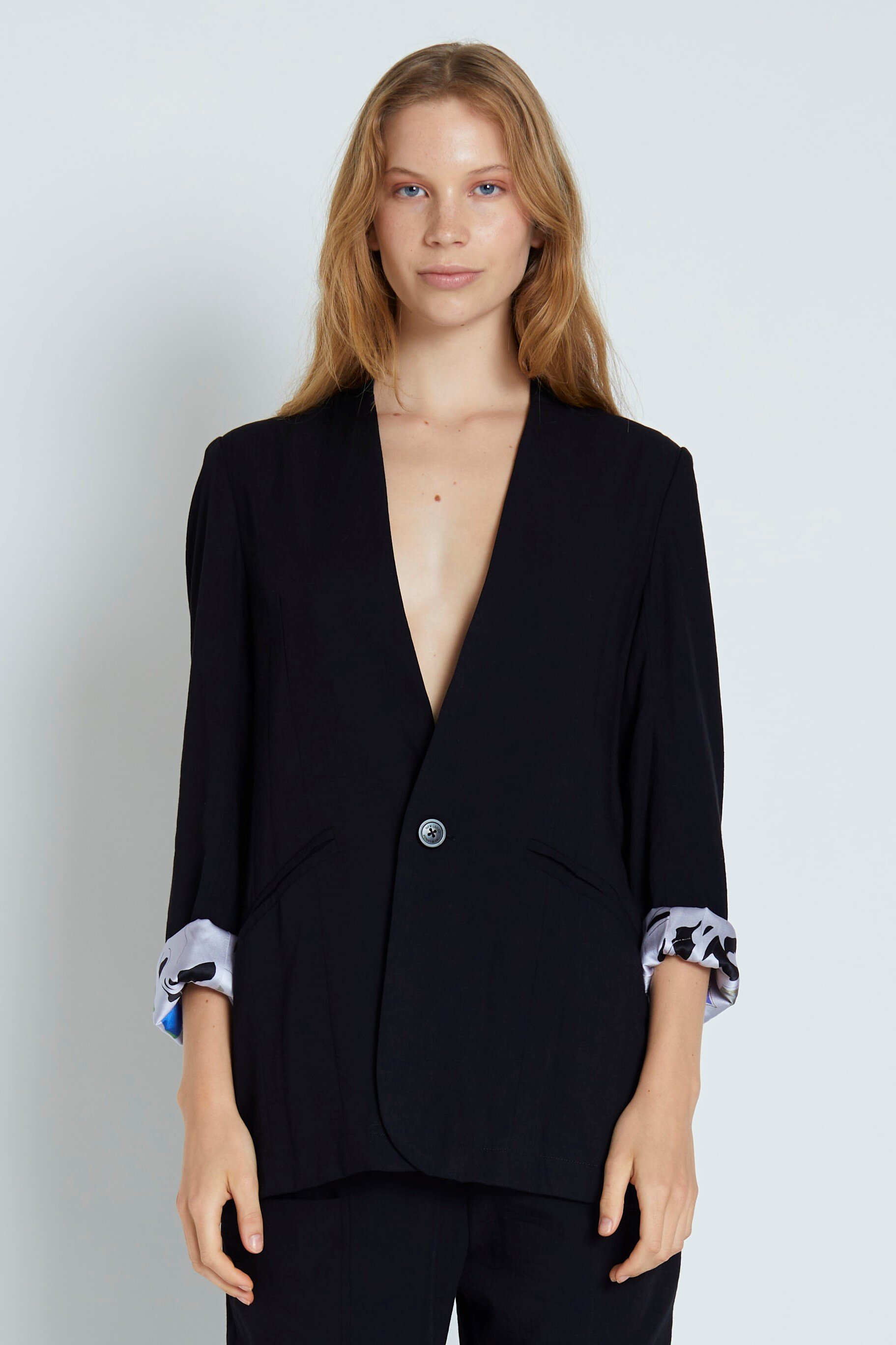 Grace Blazer (Black) - Jackets / Coats : Just Looking - New Lands S23