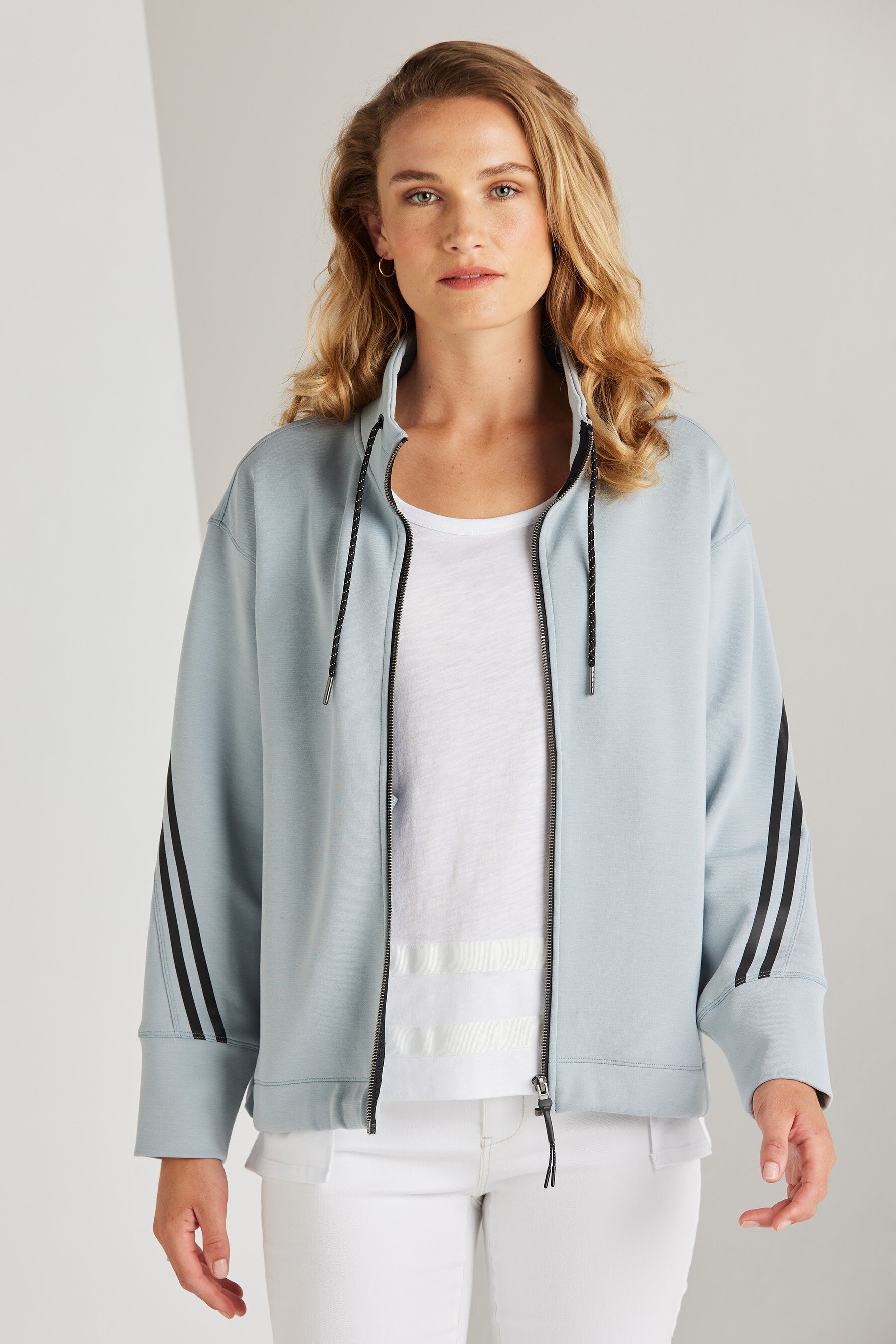 Rally Jacket (Sky) - Jackets / Coats : Just Looking - Lania S23
