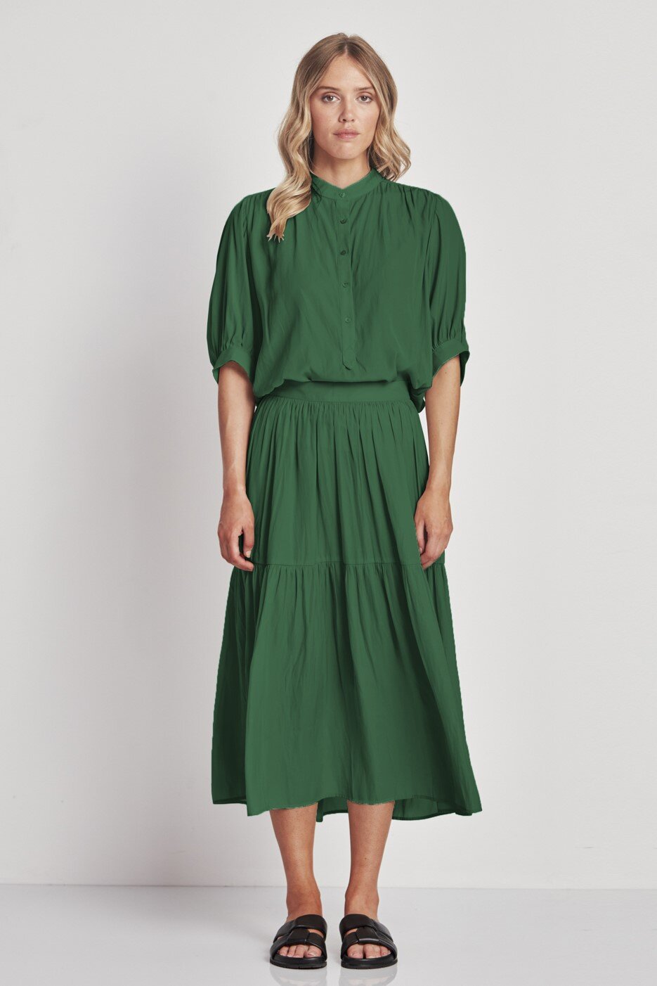 Strike Skirt (Emerald) - Skirts : Just Looking - Verge S23