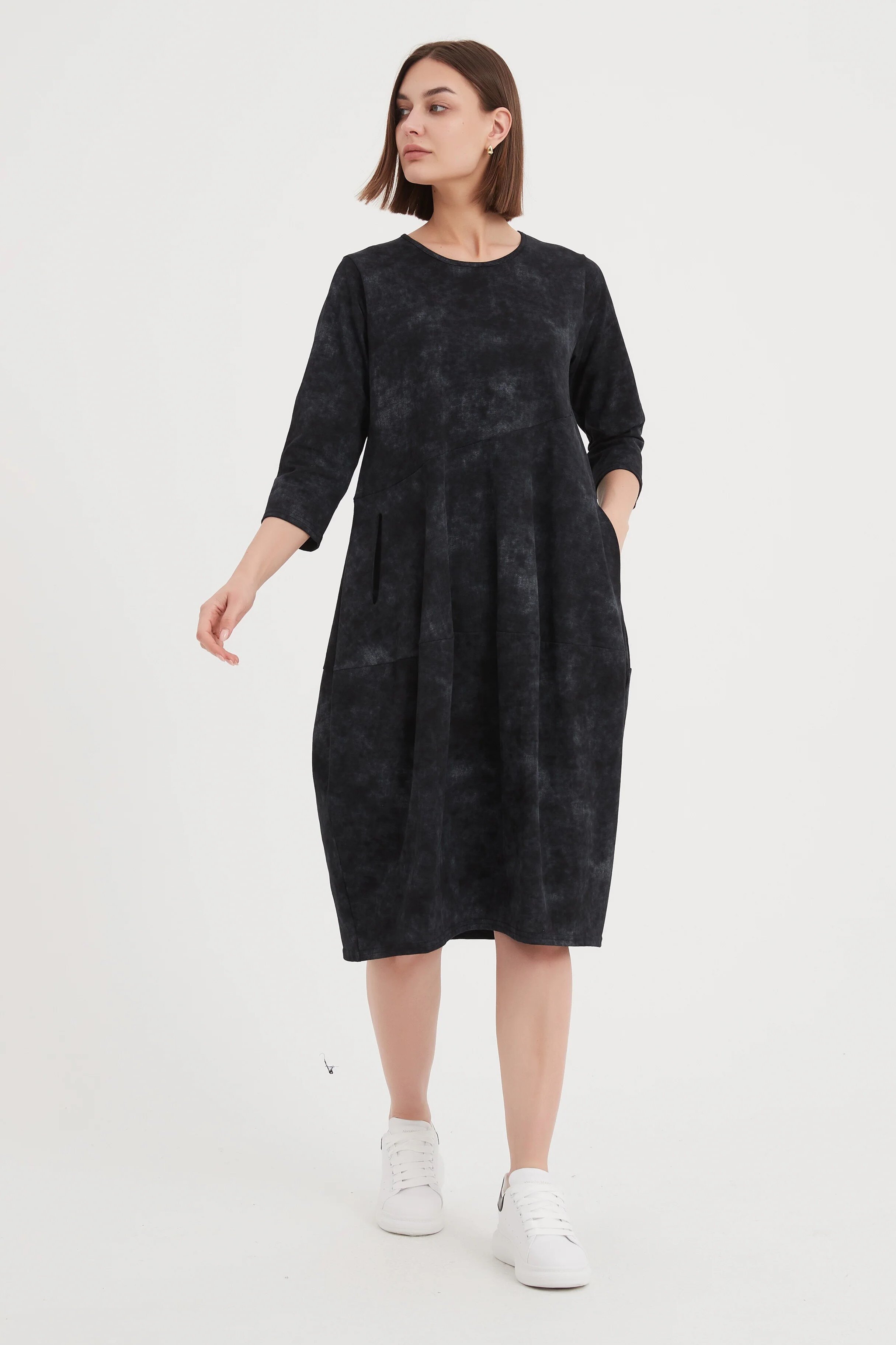 Diagonal Seam Dress - Dresses : Just Looking - Tirelli W24